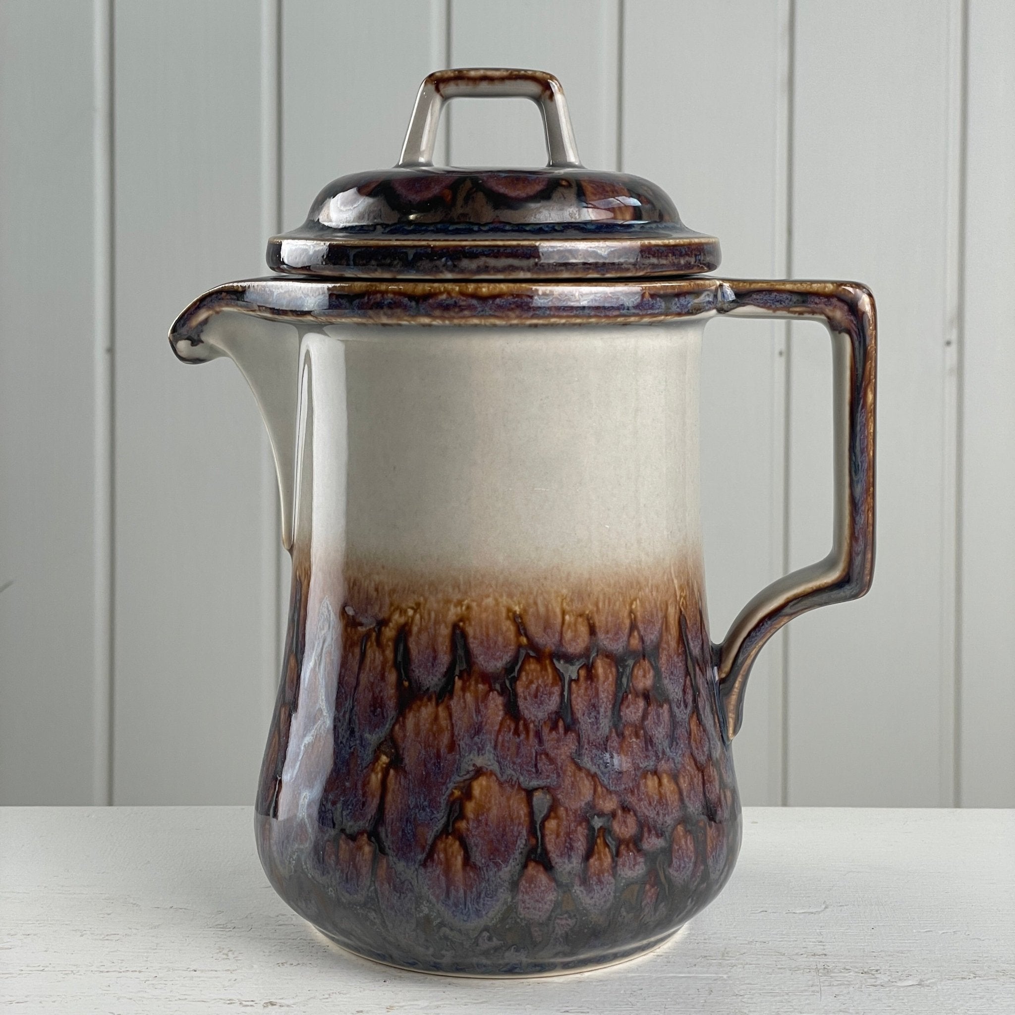 Bing & Grondahl coffee pot “Mexico” – Køb genbrug – Mission Afrika Genbrug
